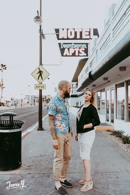Downtown Vegas Wedding Pictures| Vic & Andy - Jamie Y Photography