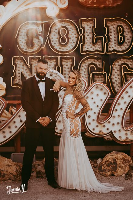Vegas Neon Signs Wedding Pictures | Dave & Alyse - Jamie Y Photography